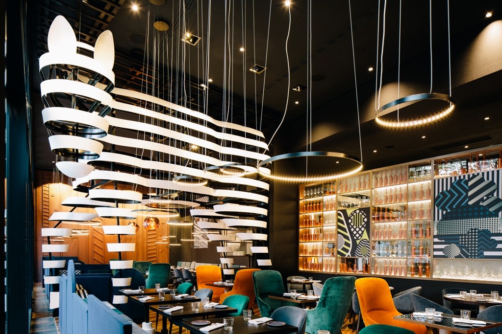 BLEND - restaurant and bar with global cuisine at Berlin Zoo