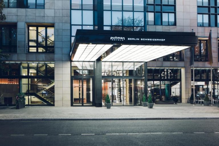 Pullman Berlin Schweizerhof - The Hotel
